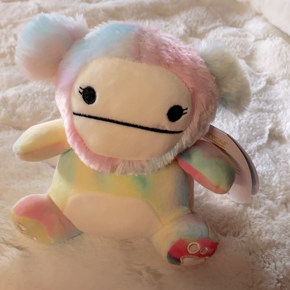 Squishmallows | Other | 7 Zaylee The Bigfoot Squishmallow Squeeze ...